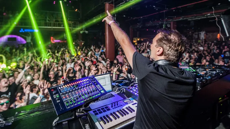 Las mejores discotecas para el techno en Ibiza